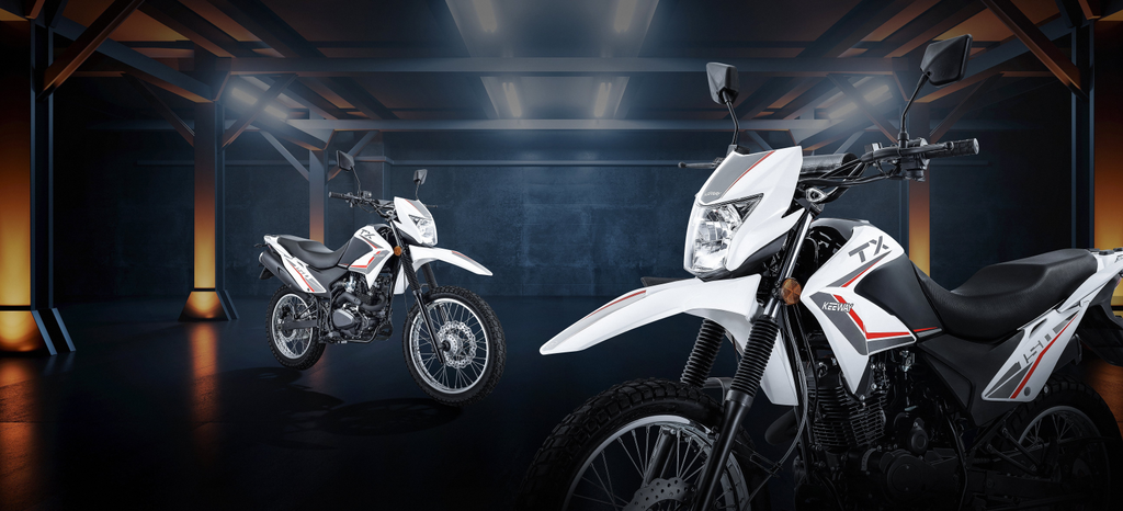 La Keeway TX150: Un viaje emocionante hacia la aventura | Carbone Store Panamá